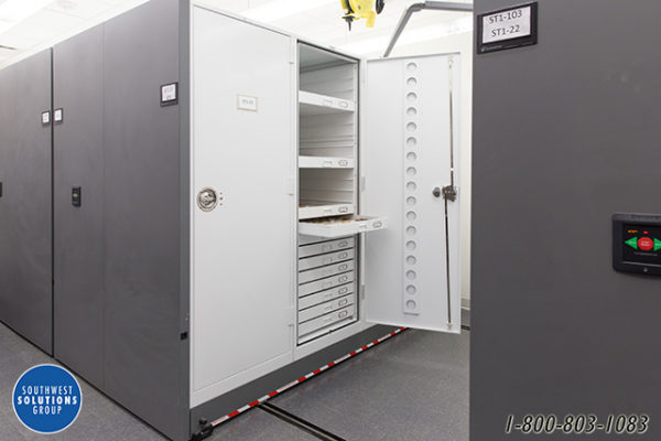Compact Storage Systems for Museums